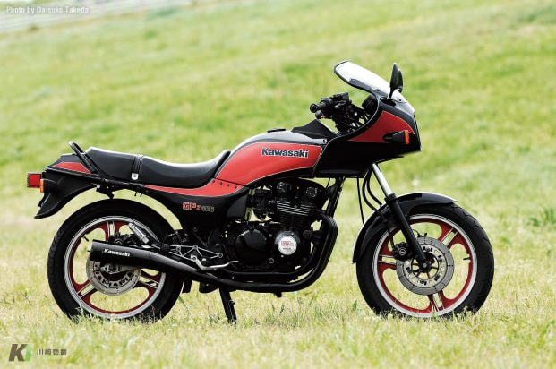GPz400 | カワサキ名車列伝 | カワサキイチバン