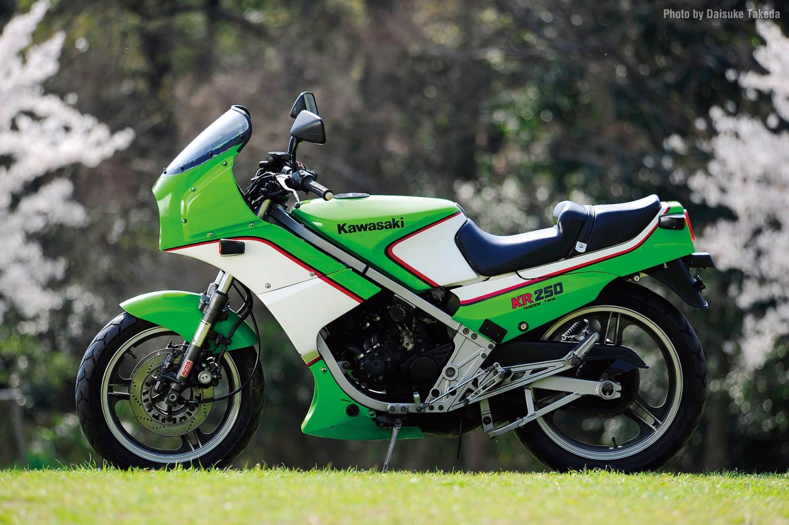 KR250 | カワサキ名車列伝 | カワサキイチバン