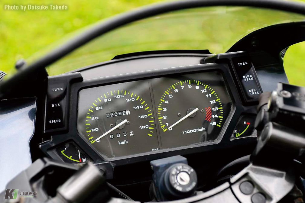 GPX400R | カワサキ名車列伝 | カワサキイチバン