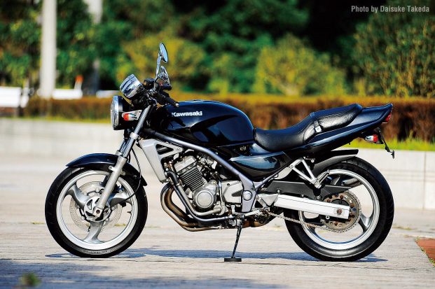 BALIUS | カワサキ名車列伝 | カワサキイチバン