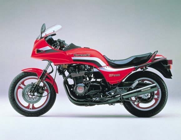 OHC2気筒の「GPz」／1983 GPz250 | THE MINORITY | カワサキイチバン