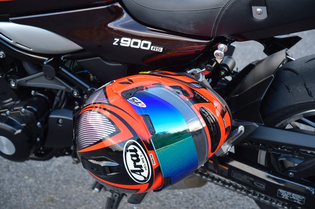 Z900RSを1,000km試乗。レトロルックに秘められた柔軟な扱いやすさ | 試乗・車両解説 | カワサキイチバン