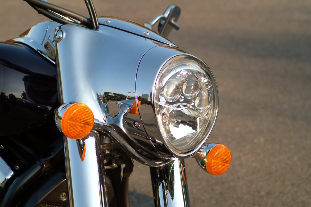 底知れぬ強大トルクと怒濤のダッシュ力／VN2000 | 2ページ目 (3ページ中) | 試乗・車両解説 | カワサキイチバン