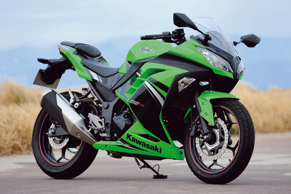 世界から定評を得る汎用性とスポーツ性／Ninja 250 Special Edition(2014) | 試乗・車両解説 | カワサキイチバン