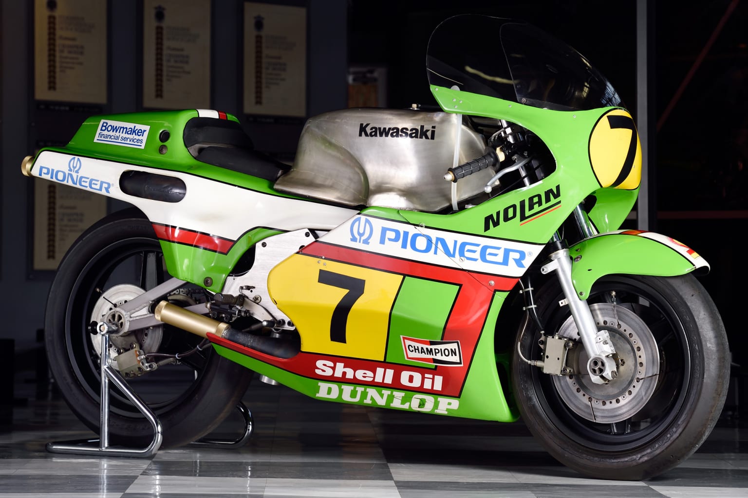 WGP：KR500(1982)／WGP参戦時代最後のレーサー。実証されなかった、その先進性 | レーシングマシン紹介 | カワサキイチバン