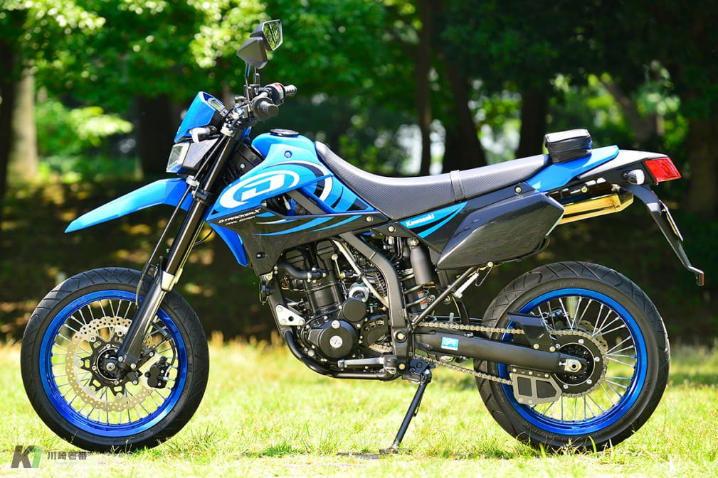 モタードブームに火をつけた初期モデルを再現／D-TRACKER X Final Edition(2016) | 試乗・車両解説 | カワサキイチバン