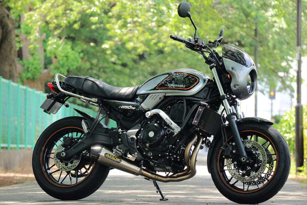 公道仕様のアローマフラーで安心してZ650RSの魅力を高める | パーツ | カワサキイチバン
